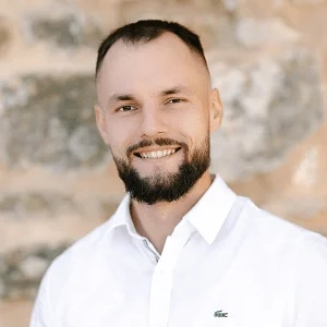 All professional poker coaches in one place | Getcoach.poker